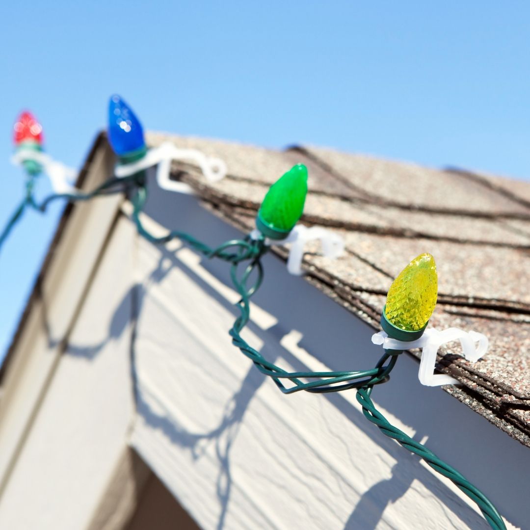 Holiday Roof Lighting Tips from the Pros | Big Rapids Roofing